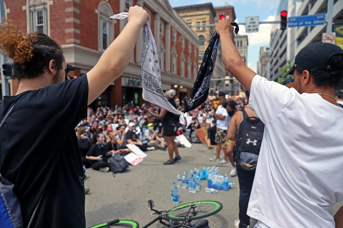 Pittsburgh mayor calls for police reform as protests continue