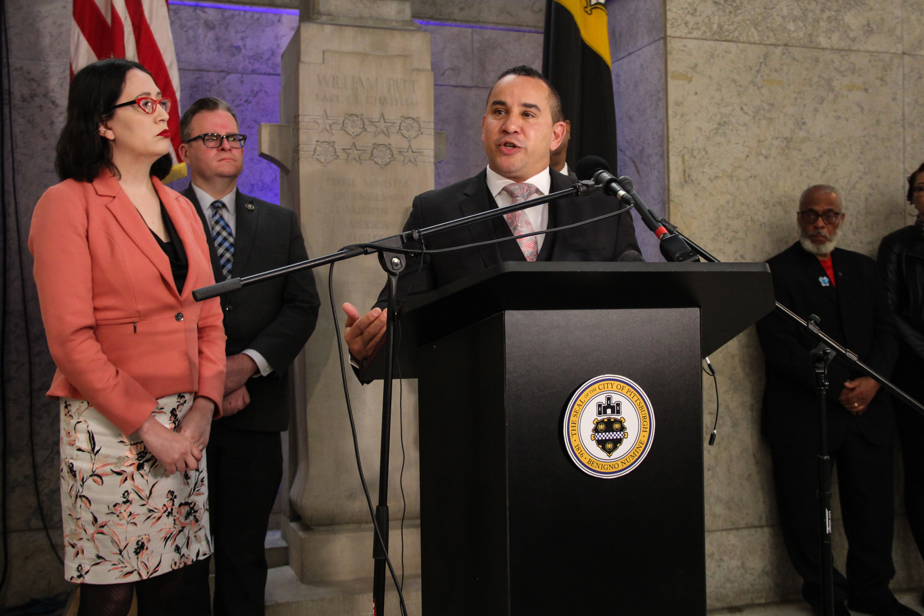 Gainey picks Scirotto as new Pittsburgh police chief