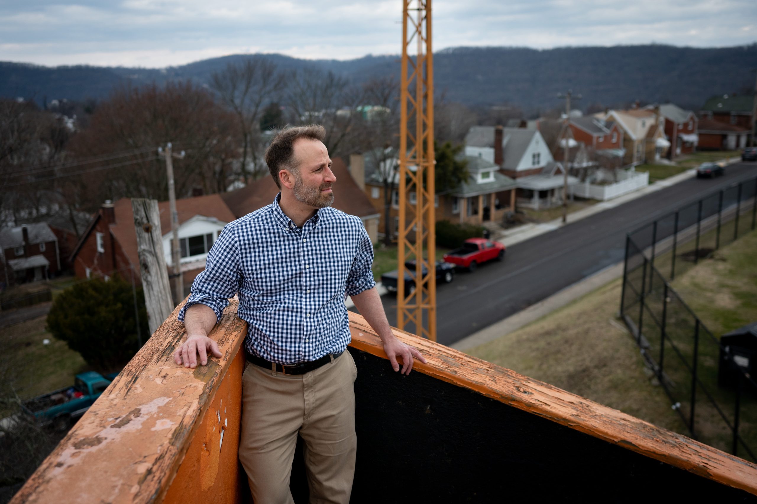 Clairton Bears football gives Pitt instructor new kind of family