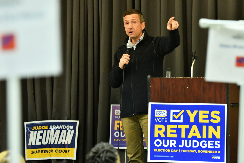Pennsylvanians retain three Supreme Court judges