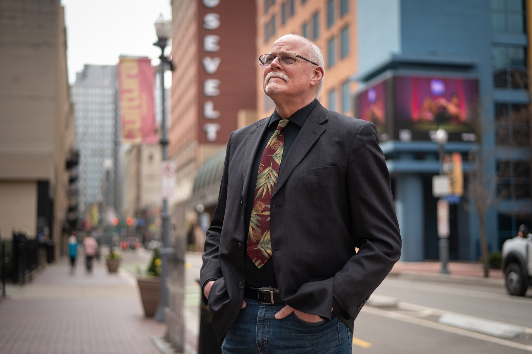 Behind the curtain, Pittsburgh’s theater business is undergoing a scene ...